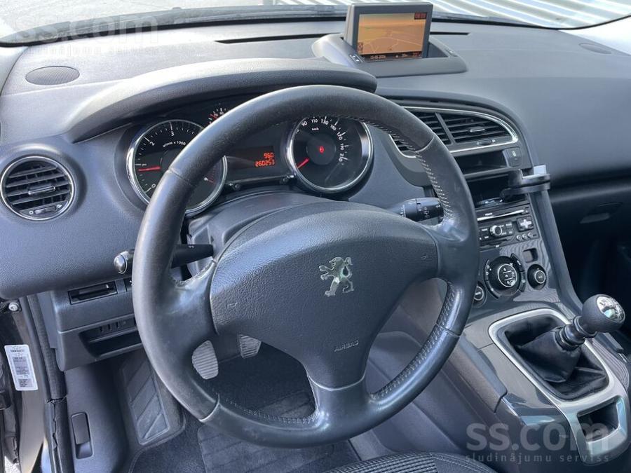 Melns Peugeot 5008 2010 Rīga, ar dzinēja tilpumu 2.00 L un nobraukumu 260 tūkst. km par 4350 €, foto 10 vietnē AUTOMOTO.COM.LV