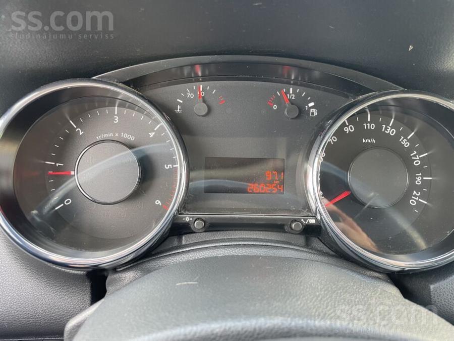 Melns Peugeot 5008 2010 Rīga, ar dzinēja tilpumu 2.00 L un nobraukumu 260 tūkst. km par 4350 €, foto 19 vietnē AUTOMOTO.COM.LV