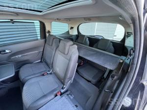 Melns Peugeot 5008 2010 Rīga, ar dzinēja tilpumu 2.00 L un nobraukumu 260 tūkst. km par 4350 €, foto 24 vietnē AUTOMOTO.COM.LV