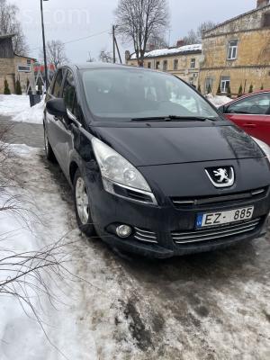 Black Peugeot 5008 2010 in Riga, with an engine capacity of 2.00 L and mileage of 343 thousand km for 3500 €, photo 5 on AUTOMOTO.COM.LV