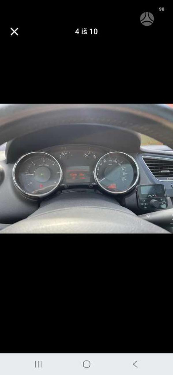 Black Peugeot 5008 2010 in Pasvalys, with an engine capacity of 1.60 L and mileage of 220 thousand km for 3200 €, photo 10 on AUTOMOTO.COM.LV