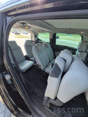 Melns Peugeot 5008 2010 Jelgava, ar dzinēja tilpumu 1.60 L un nobraukumu 363 tūkst. km par 8000 €, foto 8 vietnē AUTOMOTO.COM.LV