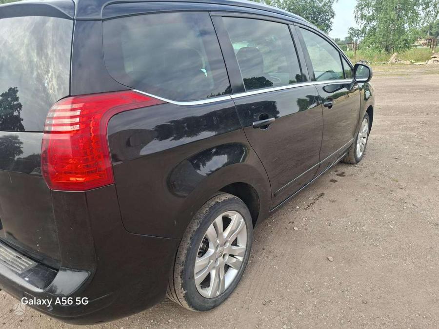 Melns Peugeot 5008 2010 Pasvalys, ar dzinēja tilpumu 1.60 L un nobraukumu 0 tūkst. km par 2850 €, foto 10 vietnē AUTOMOTO.COM.LV