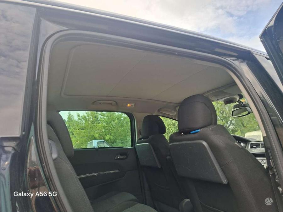 Melns Peugeot 5008 2010 Pasvalys, ar dzinēja tilpumu 1.60 L un nobraukumu 0 tūkst. km par 2850 €, foto 15 vietnē AUTOMOTO.COM.LV