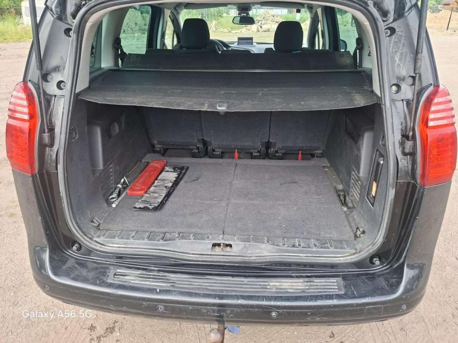 Melns Peugeot 5008 2010 Pasvalys, ar dzinēja tilpumu 1.60 L un nobraukumu 0 tūkst. km par 2850 €, foto 16 vietnē AUTOMOTO.COM.LV