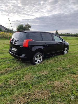 Black Peugeot 5008 2010 in Vilnius, with an engine capacity of 1.60 L and mileage of 218 thousand km for 2700 €, photo 6 on AUTOMOTO.COM.LV