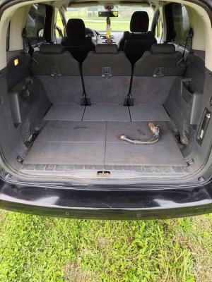 Black Peugeot 5008 2010 in Vilnius, with an engine capacity of 1.60 L and mileage of 218 thousand km for 2700 €, photo 13 on AUTOMOTO.COM.LV
