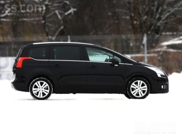 Melns Peugeot 5008 2011 Rīga, ar dzinēja tilpumu 1.60 L un nobraukumu 304 tūkst. km par 5790 €, foto 5 vietnē AUTOMOTO.COM.LV