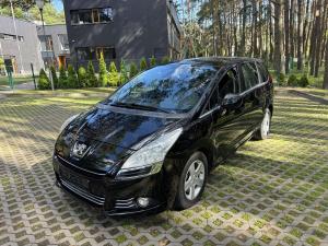 Melns Peugeot 5008 2011 Kauņa, ar dzinēja tilpumu 2.00 L un nobraukumu 299 tūkst. km par 3999 €, foto  vietnē AUTOMOTO.COM.LV