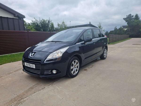 Melns Peugeot 5008 2011 Kauņa, ar dzinēja tilpumu 1.60 L un nobraukumu 224 tūkst. km par 3850 €, foto 2 vietnē AUTOMOTO.COM.LV