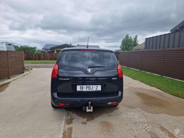Melns Peugeot 5008 2011 Kauņa, ar dzinēja tilpumu 1.60 L un nobraukumu 224 tūkst. km par 3850 €, foto 6 vietnē AUTOMOTO.COM.LV