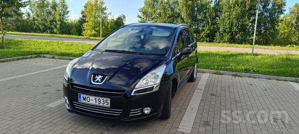 Melns Peugeot 5008 2011 Daugavpils, ar dzinēja tilpumu 2.00 L un nobraukumu 296 tūkst. km par 4000 €, foto 2 vietnē AUTOMOTO.COM.LV