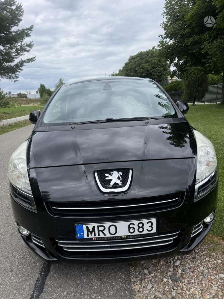 Melns Peugeot 5008 2011 Viļņa, ar dzinēja tilpumu 1.60 L un nobraukumu 174 tūkst. km par 2950 €, foto 8 vietnē AUTOMOTO.COM.LV