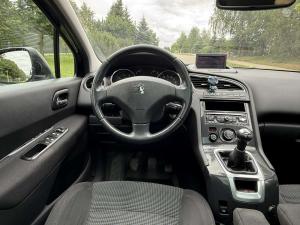 Melns Peugeot 5008 2011 Viļņa, ar dzinēja tilpumu 1.60 L un nobraukumu 174 tūkst. km par 2950 €, foto 17 vietnē AUTOMOTO.COM.LV