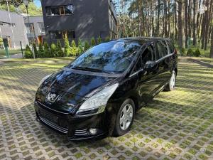 Melns Peugeot 5008 2011 Kauņa, ar dzinēja tilpumu 2.00 L un nobraukumu 299 tūkst. km par 4000 €, foto  vietnē AUTOMOTO.COM.LV