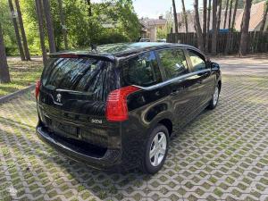 Melns Peugeot 5008 2011 Kauņa, ar dzinēja tilpumu 2.00 L un nobraukumu 299 tūkst. km par 4000 €, foto 4 vietnē AUTOMOTO.COM.LV