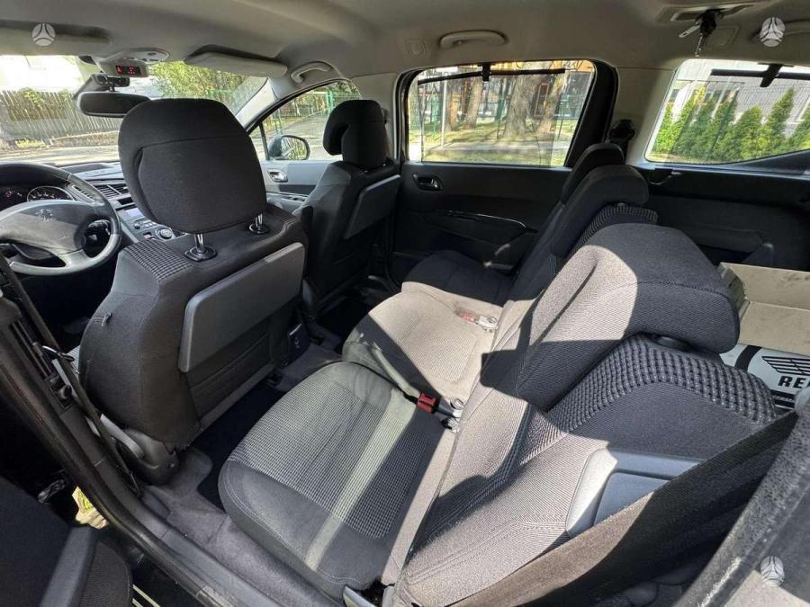 Melns Peugeot 5008 2011 Kauņa, ar dzinēja tilpumu 2.00 L un nobraukumu 299 tūkst. km par 4000 €, foto 7 vietnē AUTOMOTO.COM.LV