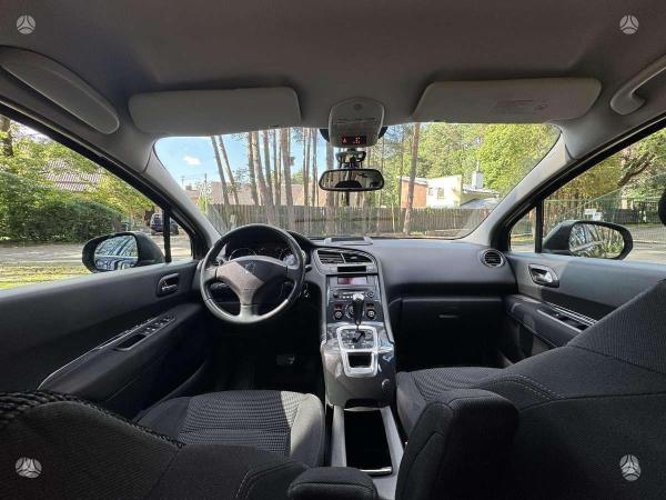 Black Peugeot 5008 2011 in Kaunas, with an engine capacity of 2.00 L and mileage of 299 thousand km for 4000 €, photo 7 on AUTOMOTO.COM.LV