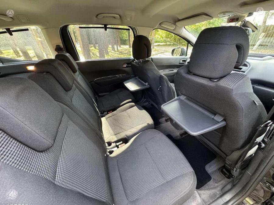 Melns Peugeot 5008 2011 Kauņa, ar dzinēja tilpumu 2.00 L un nobraukumu 299 tūkst. km par 4000 €, foto 9 vietnē AUTOMOTO.COM.LV