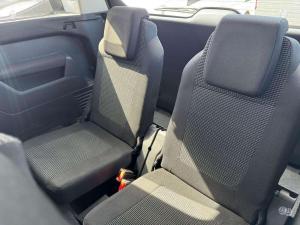 Melns Peugeot 5008 2011 Kauņa, ar dzinēja tilpumu 2.00 L un nobraukumu 299 tūkst. km par 4000 €, foto 15 vietnē AUTOMOTO.COM.LV