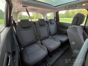 Черный Пежо 5008 2011 в Цесис, объемом двигателя 1.60 л и пробегом 191 тыс. км за 3500 €, фото 8 на AUTOMOTO.COM.LV