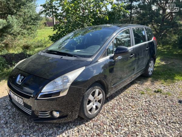 Melns Peugeot 5008 2011 Viļņa, ar dzinēja tilpumu 1.60 L un nobraukumu 339 tūkst. km par 1500 €, foto 3 vietnē AUTOMOTO.COM.LV