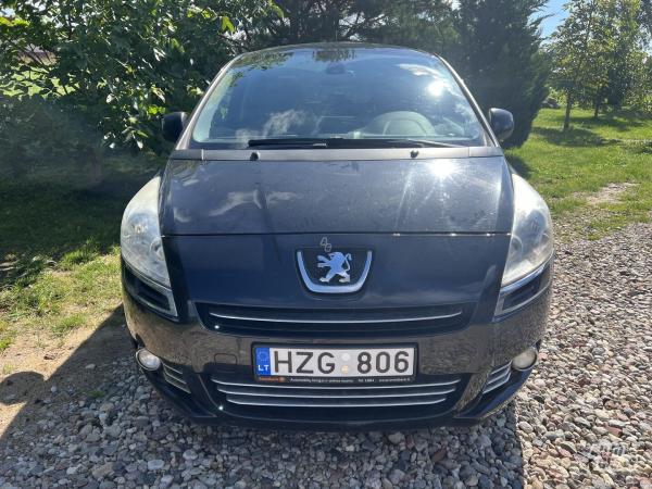 Melns Peugeot 5008 2011 Viļņa, ar dzinēja tilpumu 1.60 L un nobraukumu 339 tūkst. km par 1500 €, foto 4 vietnē AUTOMOTO.COM.LV