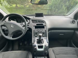 Melns Peugeot 5008 2011 Viļņa, ar dzinēja tilpumu 1.60 L un nobraukumu 339 tūkst. km par 1500 €, foto 6 vietnē AUTOMOTO.COM.LV