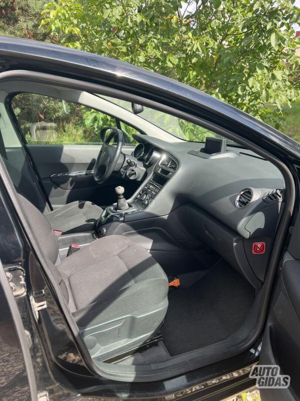 Melns Peugeot 5008 2011 Viļņa, ar dzinēja tilpumu 1.60 L un nobraukumu 339 tūkst. km par 1500 €, foto 7 vietnē AUTOMOTO.COM.LV