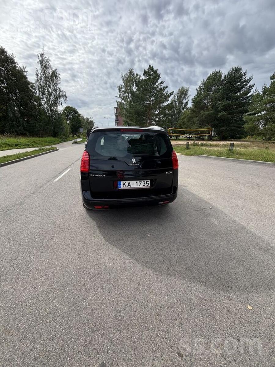 Melns Peugeot 5008 2011 Rīga, ar dzinēja tilpumu 1.60 L un nobraukumu 313 tūkst. km par 2700 €, foto 7 vietnē AUTOMOTO.COM.LV