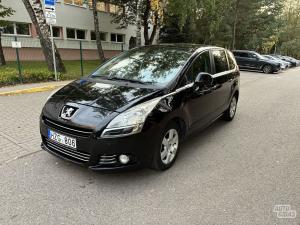Черный Пежо 5008 2011 в Вильнюс, объемом двигателя 1.60 л и пробегом 339 тыс. км за 2600 €, фото 1 на AUTOMOTO.COM.LV