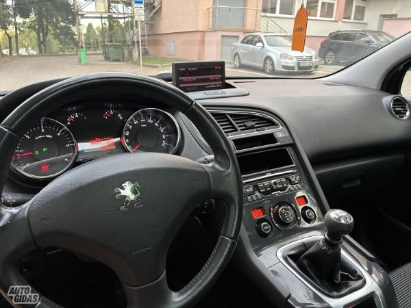 Black Peugeot 5008 2011 in Vilnius, with an engine capacity of 1.60 L and mileage of 339 thousand km for 2600 €, photo 10 on AUTOMOTO.COM.LV