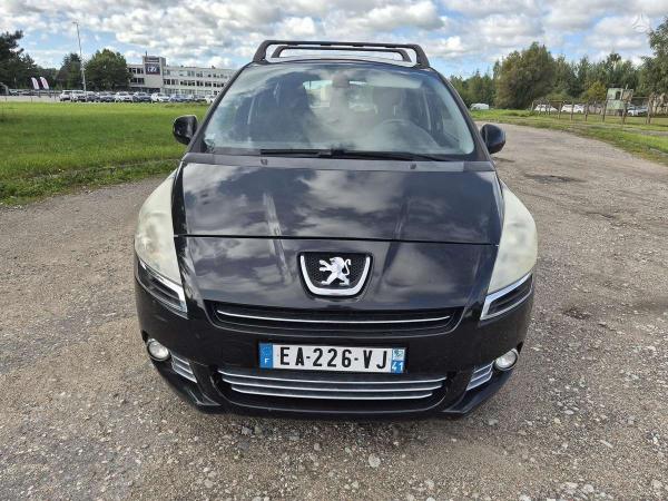 Peugeot 5008 2011 Tauragė vietnē Melns Peugeot 5008 2011 Tauragė, ar dzinēja tilpumu 1.56 L un nobraukumu 244 tūkst. km par 2000 €, foto 3 vietnē AUTOMOTO.COM.LV