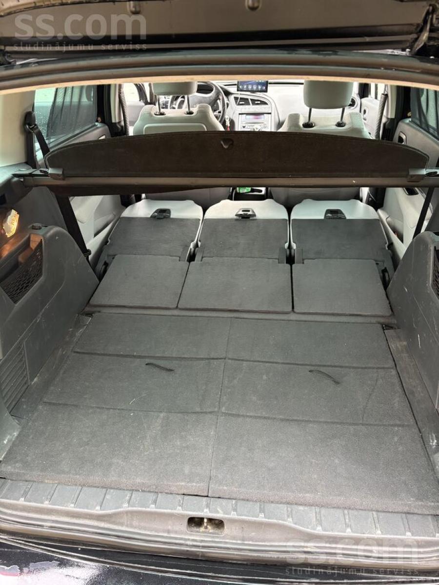 Melns Peugeot 5008 2011 Jelgava, ar dzinēja tilpumu 1.60 L un nobraukumu 244 tūkst. km par 4500 €, foto 4 vietnē AUTOMOTO.COM.LV