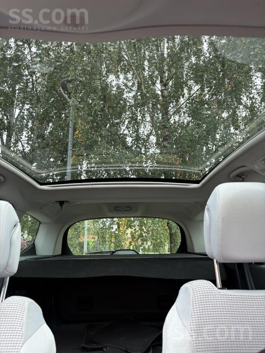 Melns Peugeot 5008 2011 Jelgava, ar dzinēja tilpumu 1.60 L un nobraukumu 244 tūkst. km par 4500 €, foto 9 vietnē AUTOMOTO.COM.LV