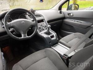 Melns Peugeot 5008 2011 Rīga, ar dzinēja tilpumu 2.00 L un nobraukumu 292 tūkst. km par 3900 €, foto 8 vietnē AUTOMOTO.COM.LV