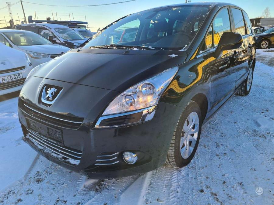 Melns Peugeot 5008 2012 Kauņa, ar dzinēja tilpumu 2.00 L un nobraukumu 261 tūkst. km par 3800 €, foto 3 vietnē AUTOMOTO.COM.LV