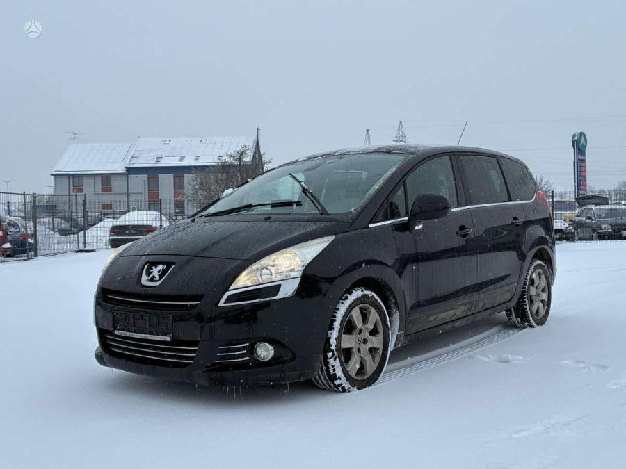Melns Peugeot 5008 2012 Marijampole, ar dzinēja tilpumu 1.60 L un nobraukumu 245 tūkst. km par 3849 €, foto 1 vietnē AUTOMOTO.COM.LV
