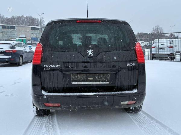 Black Peugeot 5008 2012 in Marijampole, with an engine capacity of 1.60 L and mileage of 245 thousand km for 3849 €, photo 5 on AUTOMOTO.COM.LV