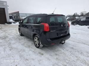 Melns Peugeot 5008 2012 Ukmergė, ar dzinēja tilpumu 1.56 L un nobraukumu 250 tūkst. km par 3450 €, foto 6 vietnē AUTOMOTO.COM.LV