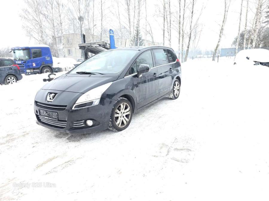 Melns Peugeot 5008 2012 Ukmergė, ar dzinēja tilpumu 1.56 L un nobraukumu 250 tūkst. km par 3450 €, foto 8 vietnē AUTOMOTO.COM.LV
