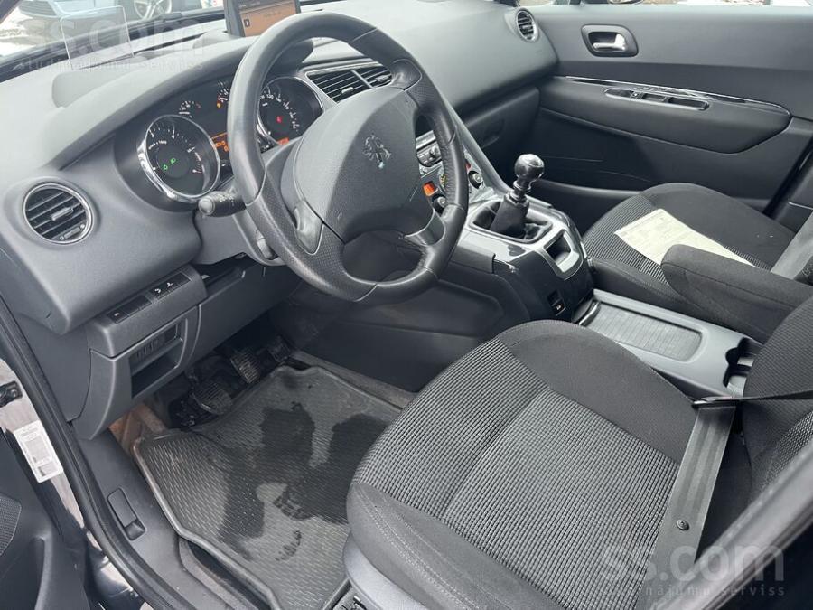 Black Peugeot 5008 2012 in Riga, with an engine capacity of 2.00 L and mileage of 0 thousand km for 4990 €, photo 11 on AUTOMOTO.COM.LV