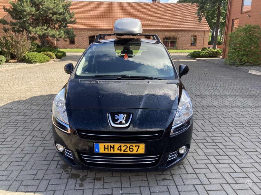 Black Peugeot 5008 2012 in Marijampole, with an engine capacity of 2.00 L and mileage of 270 thousand km for 3000 €, photo 1 on AUTOMOTO.COM.LV