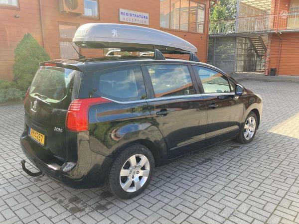 Black Peugeot 5008 2012 in Marijampole, with an engine capacity of 2.00 L and mileage of 270 thousand km for 3000 €, photo 5 on AUTOMOTO.COM.LV