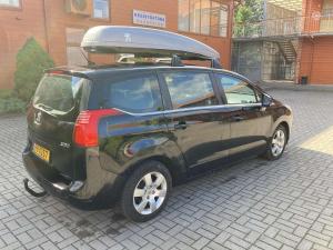 Black Peugeot 5008 2012 in Marijampole, with an engine capacity of 2.00 L and mileage of 270 thousand km for 3000 €, photo 6 on AUTOMOTO.COM.LV