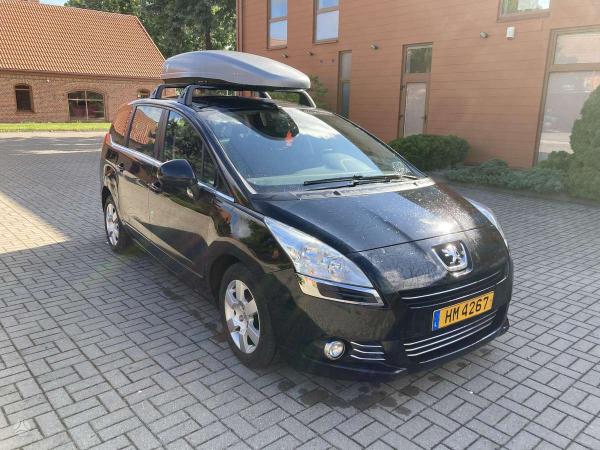 Black Peugeot 5008 2012 in Marijampole, with an engine capacity of 2.00 L and mileage of 270 thousand km for 3000 €, photo 6 on AUTOMOTO.COM.LV
