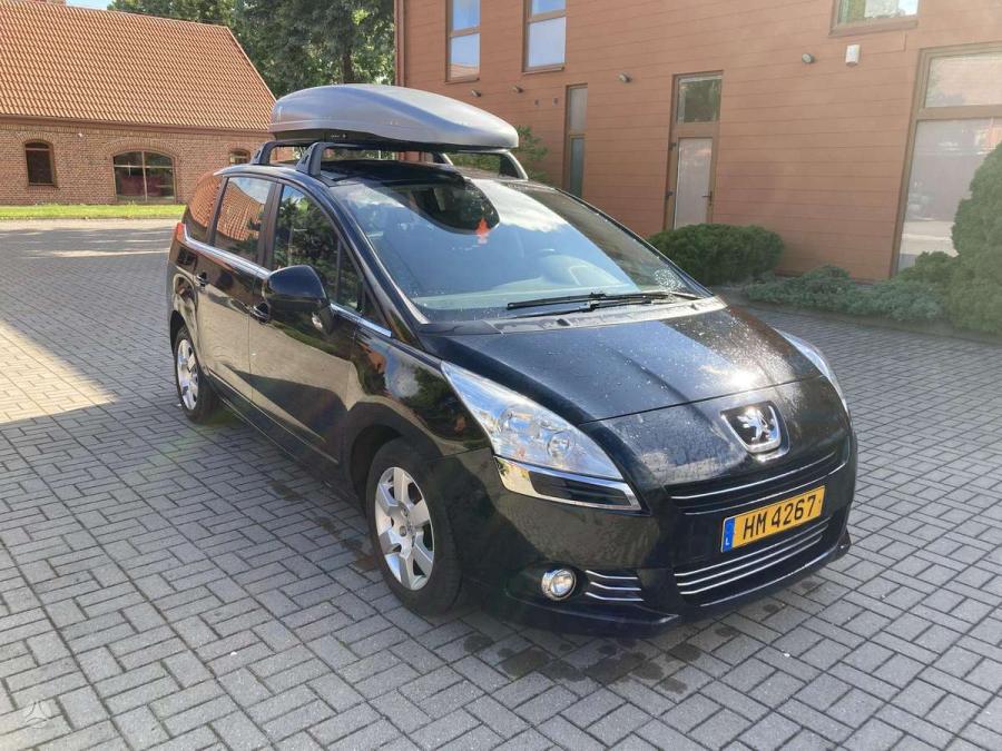 Black Peugeot 5008 2012 in Marijampole, with an engine capacity of 2.00 L and mileage of 270 thousand km for 3000 €, photo 7 on AUTOMOTO.COM.LV