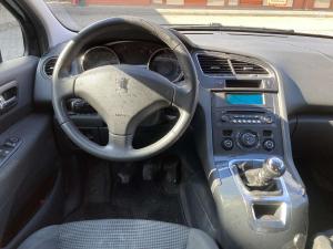 Black Peugeot 5008 2012 in Marijampole, with an engine capacity of 2.00 L and mileage of 270 thousand km for 3000 €, photo 8 on AUTOMOTO.COM.LV
