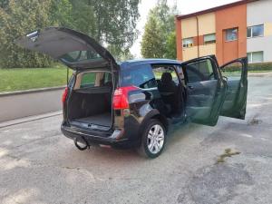 Черный Пежо 5008 2012 в Екабпилс, объемом двигателя 2.00 л и пробегом 252 тыс. км за 5450 €, фото 23 на AUTOMOTO.COM.LV