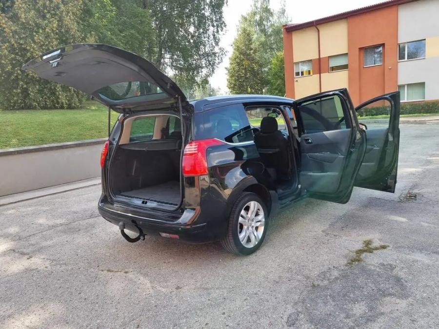 Черный Пежо 5008 2012 в Екабпилс, объемом двигателя 2.00 л и пробегом 252 тыс. км за 5450 €, фото 23 на AUTOMOTO.COM.LV